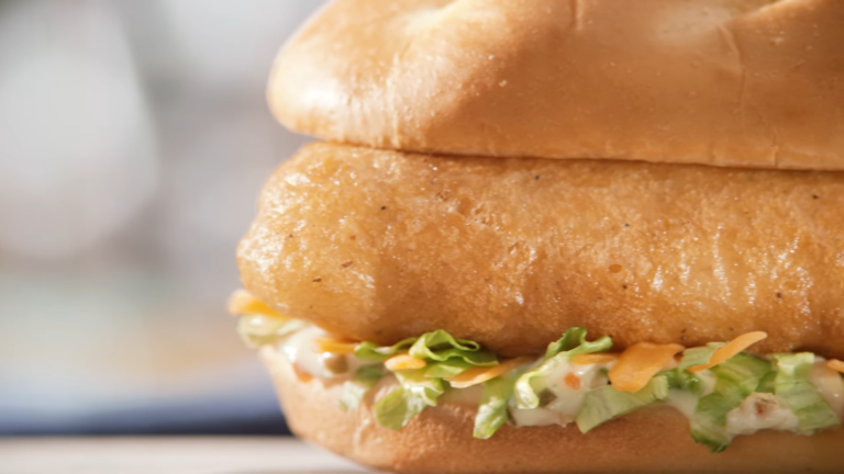 15 Fast Food Fish Sandwiches - Which Is the Best Choice? - Frenchie FTG